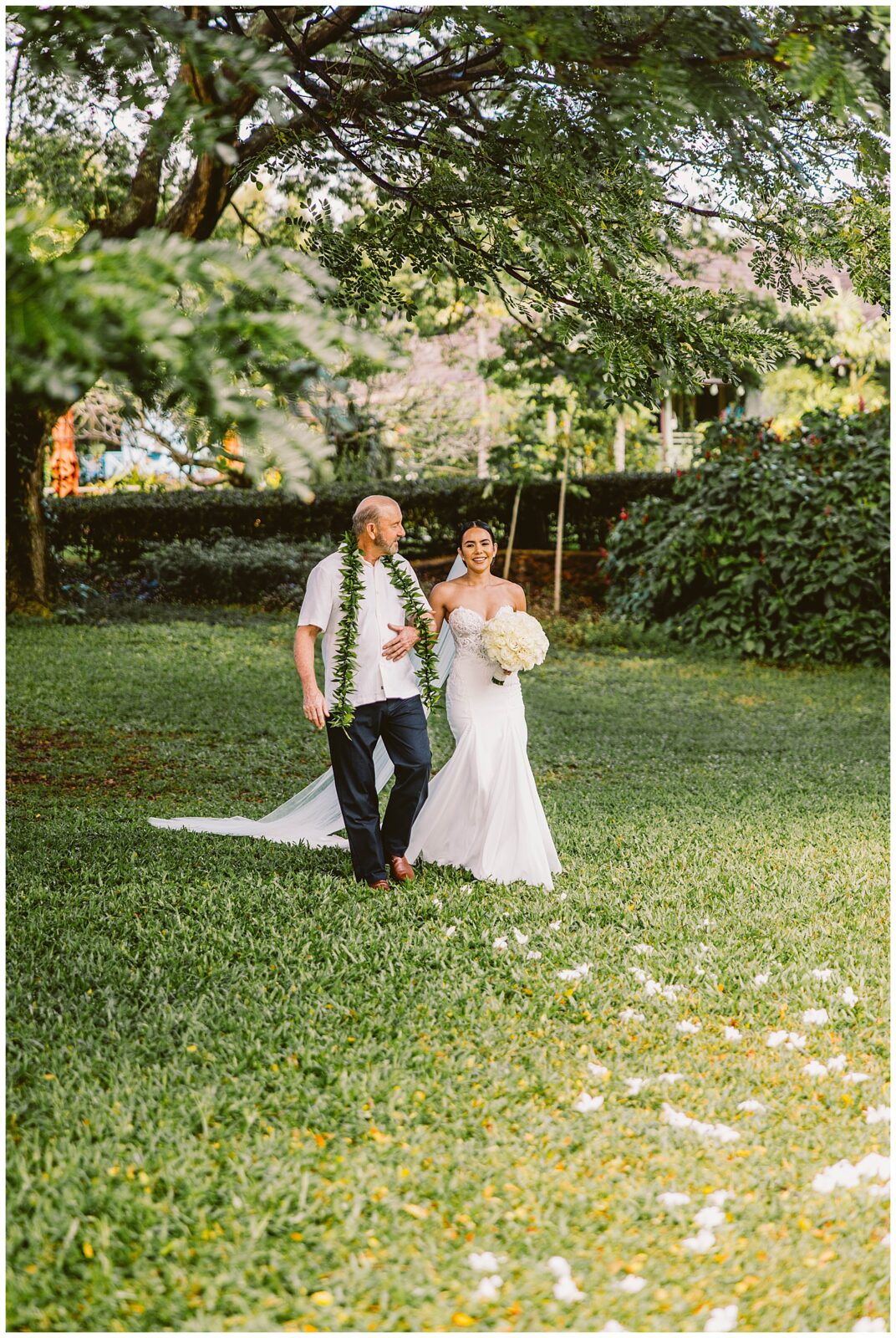 Grayson and Amanda | Kauai Wedding at the National Tropical Botanical ...